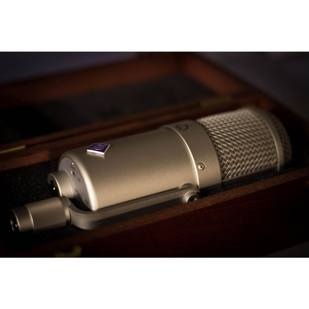 Neumann U 47 fet — Studiocare